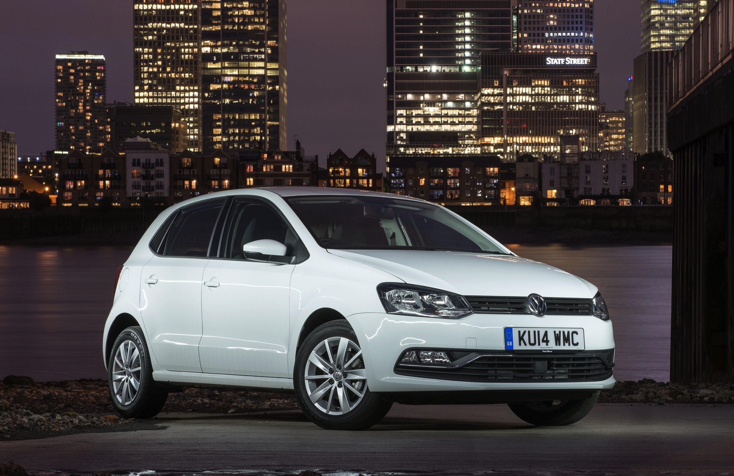 Dealer network praised as VW hit 200,000 sales for the year – Car ...