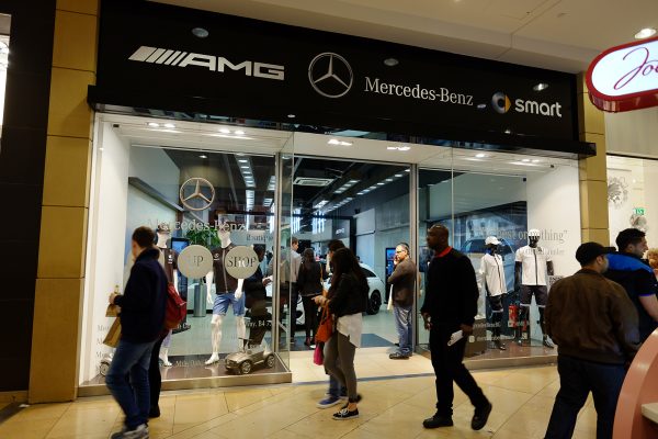 Almost 500 sales leads as Mercedes-Benz pop-up shop proves a big ...