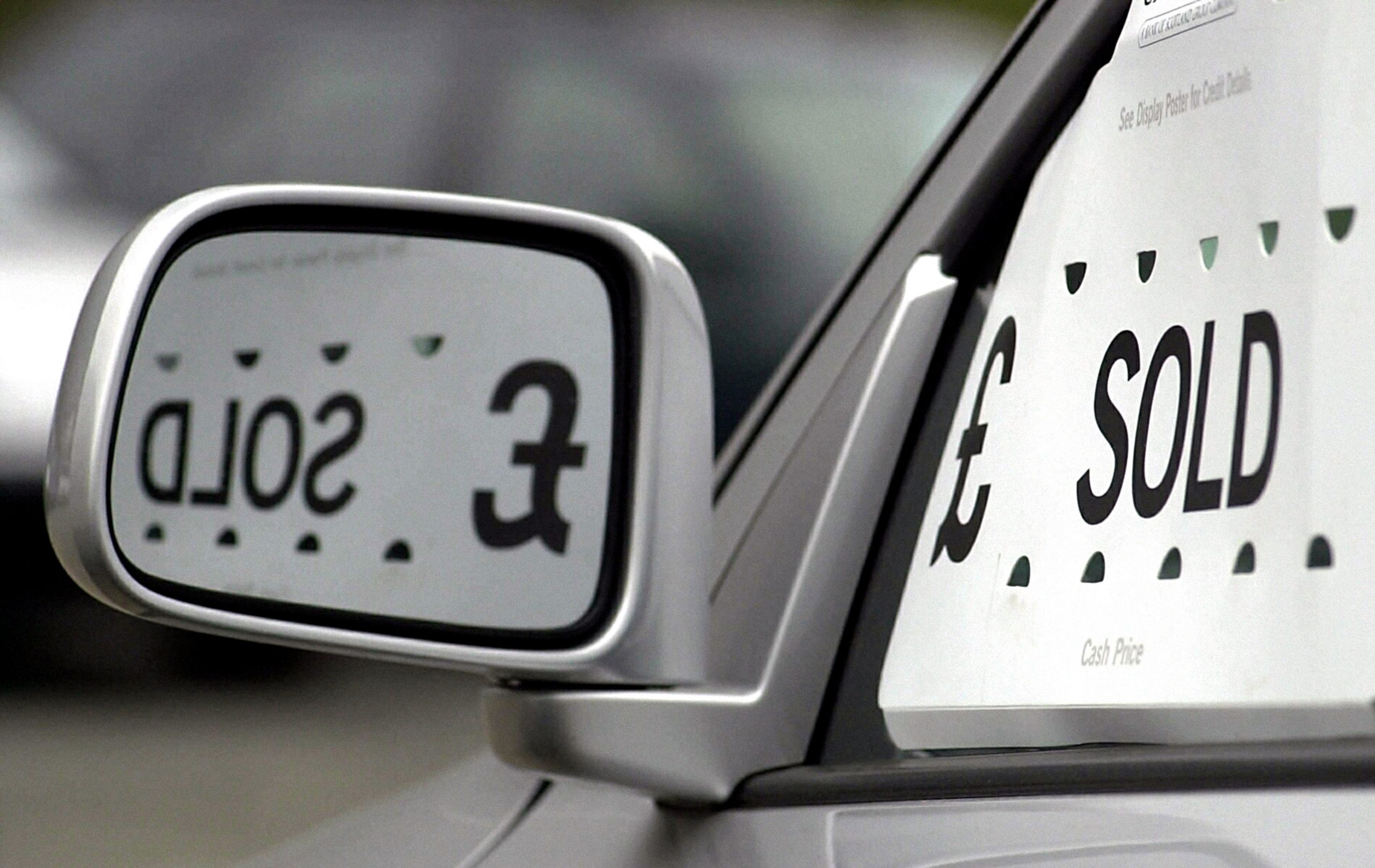 Drivers now going longer between car purchases amid rising running ...