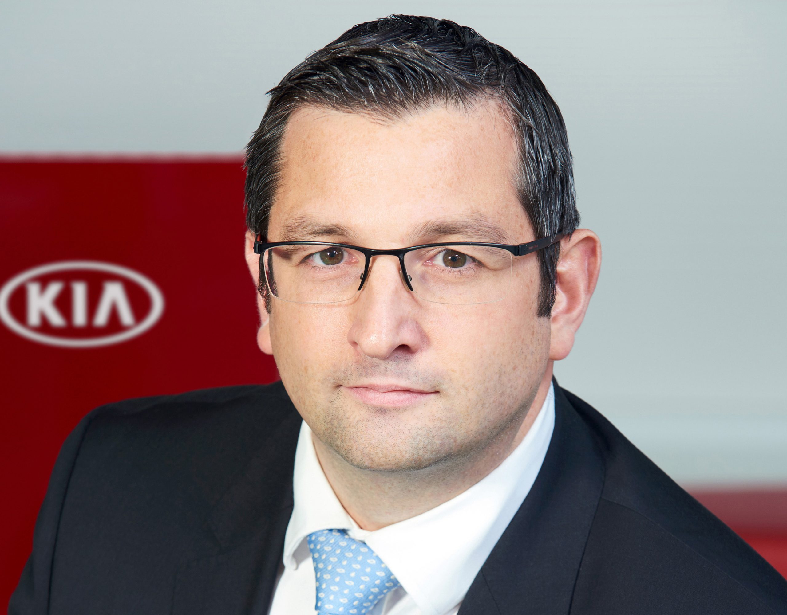 Kia's new sales director says network is 'perfectly placed' – Car ...
