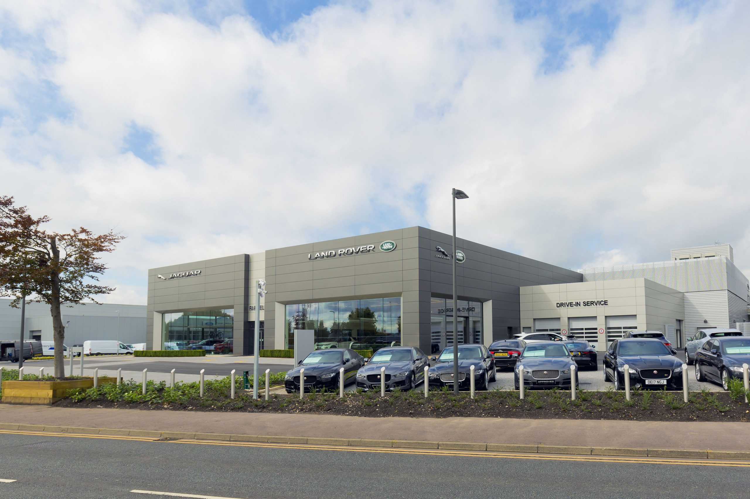 £10m dealership represents JLR brands 'in a fantastic way' – Car Dealer ...