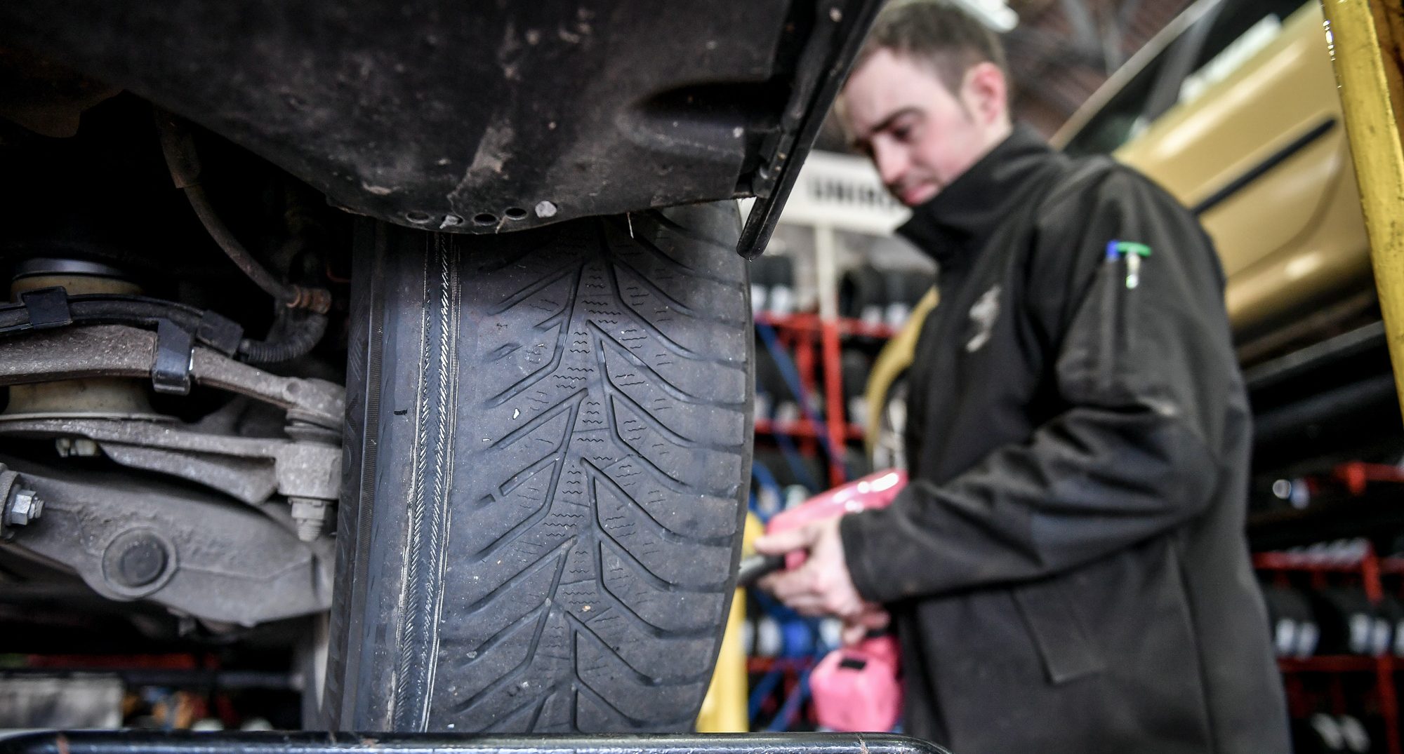 Revealed: The cheapest and most expensive garage labour rates across UK ...