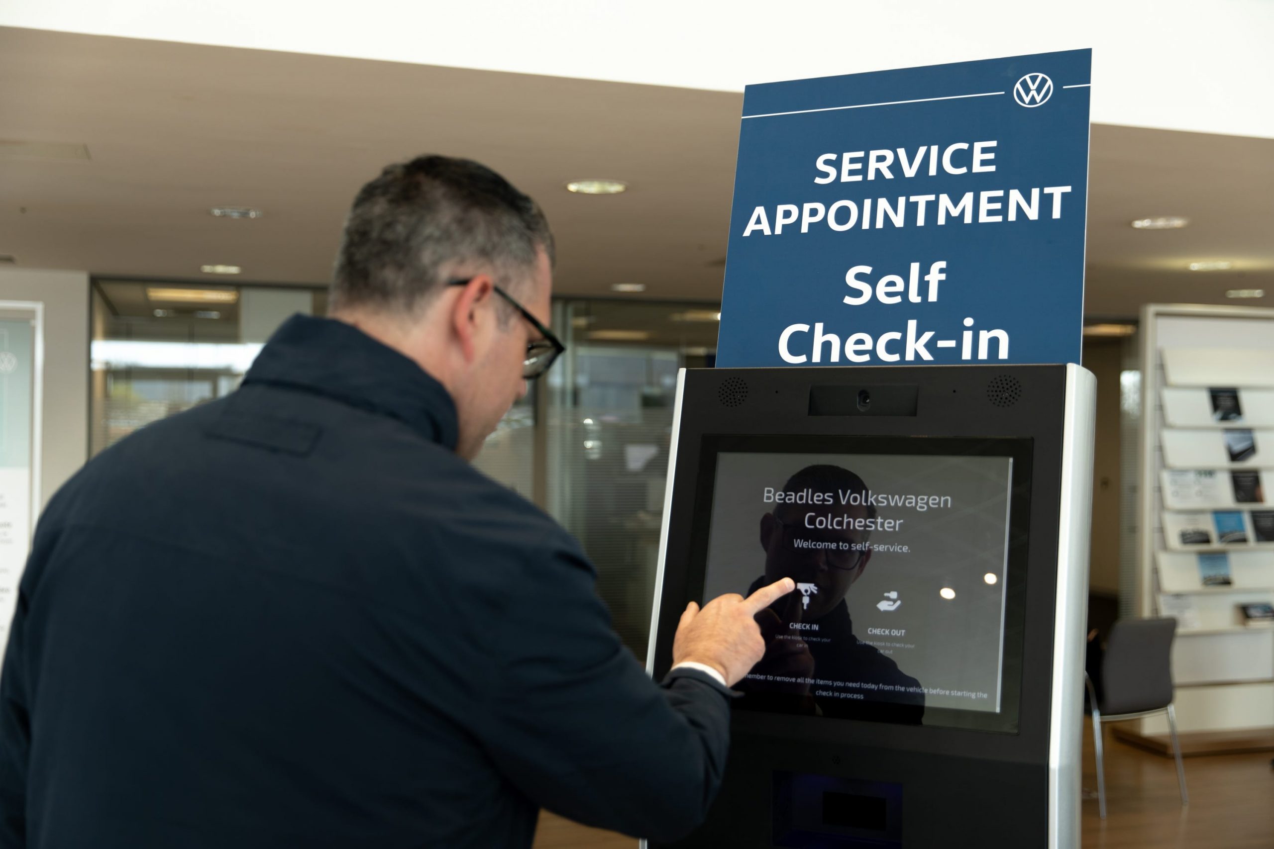 Volkswagen introduces airport-style check-in kiosks at dealerships ...