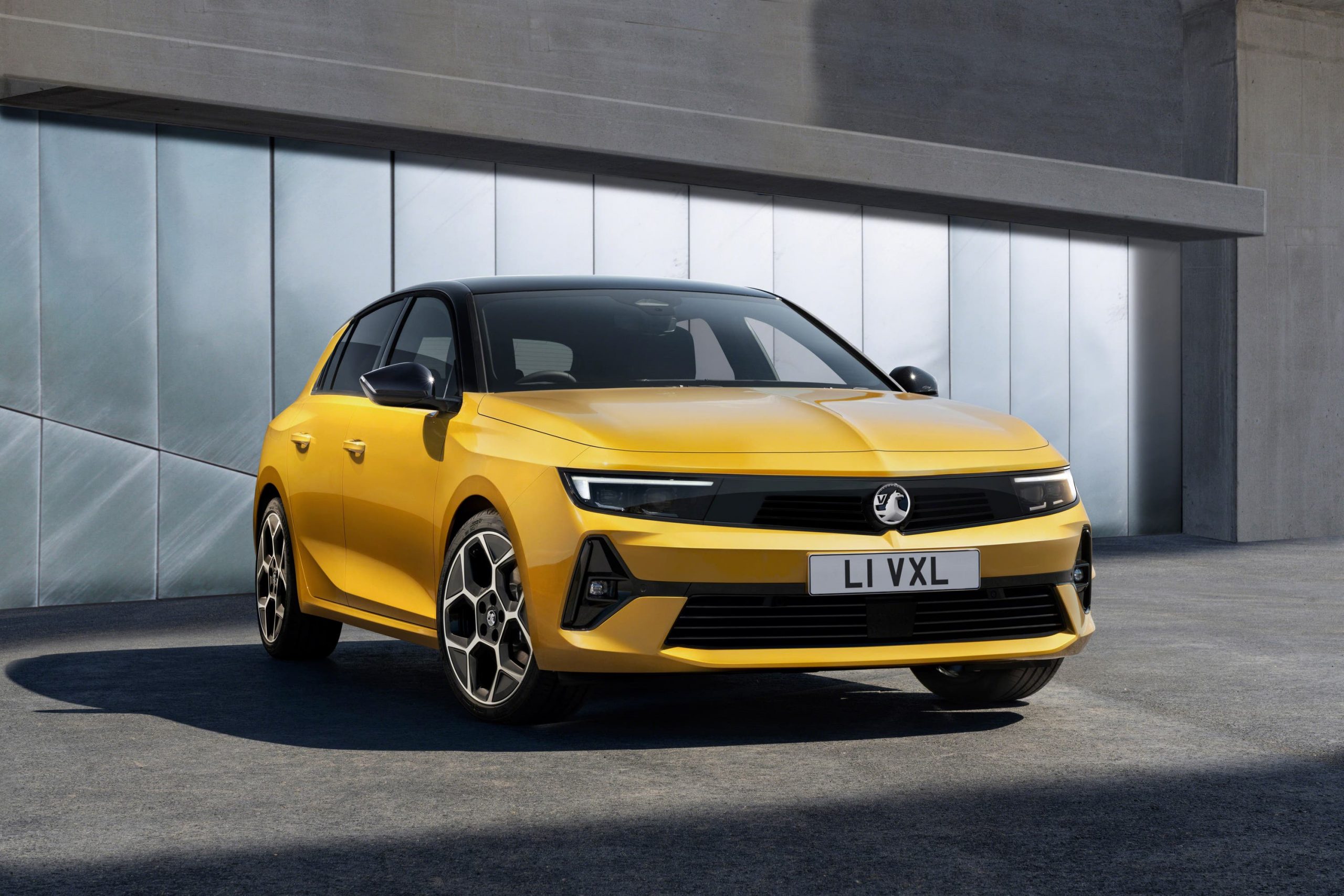 Vauxhall adds pure-electric version to new Astra range – Car Dealer ...