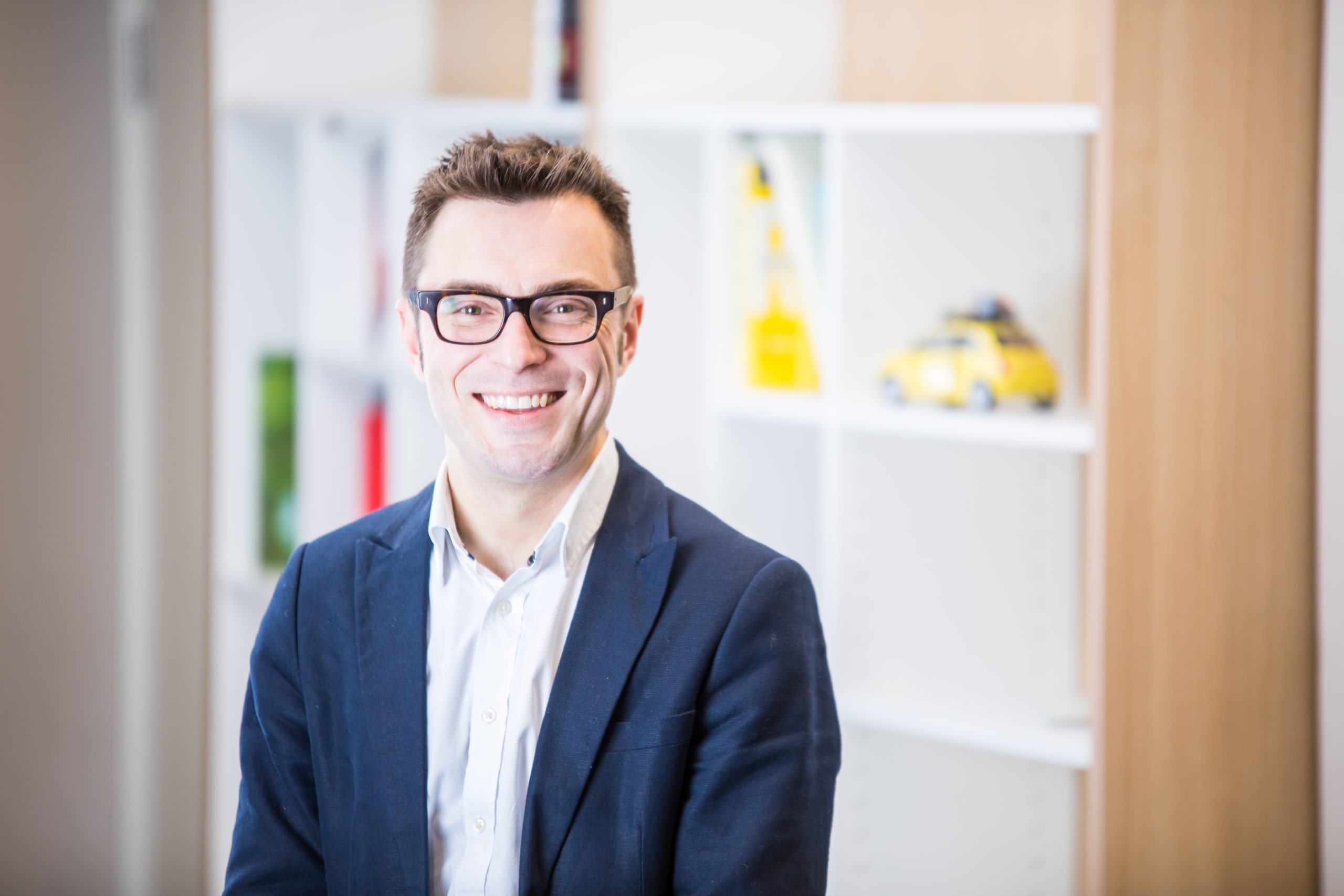 Motors and Cazoo COO Phill Jones announces departure after securing CEO ...
