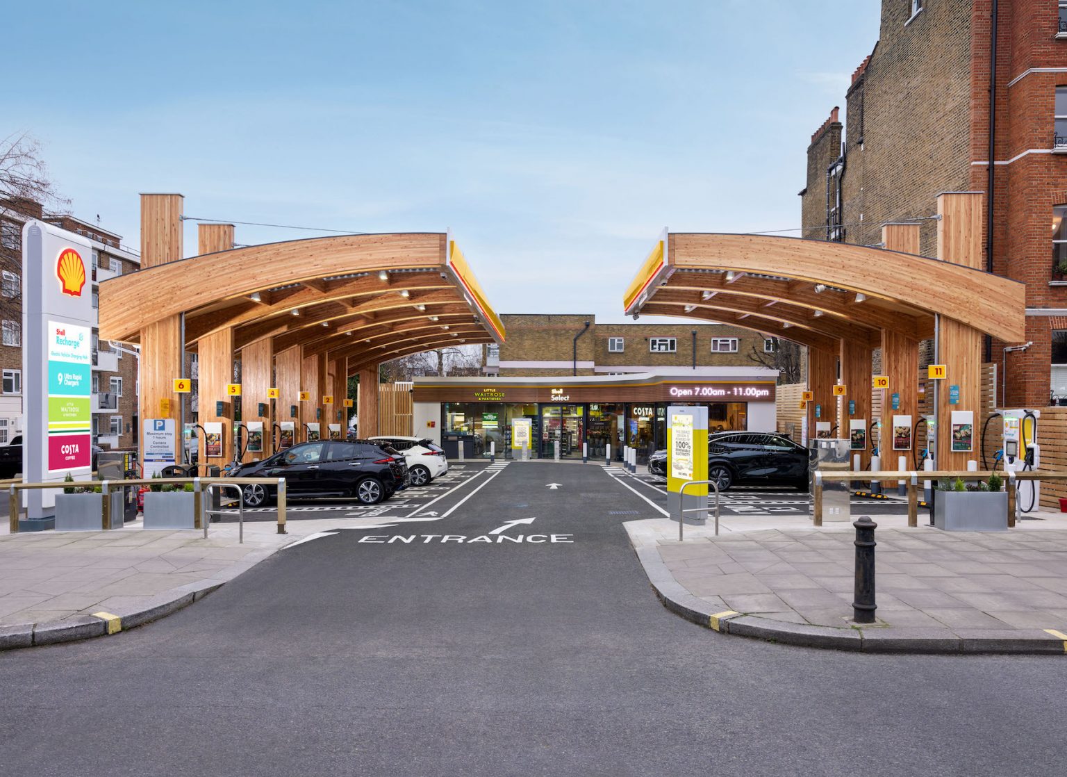 Shell opens its first electric vehicle charging hub in London – Car ...
