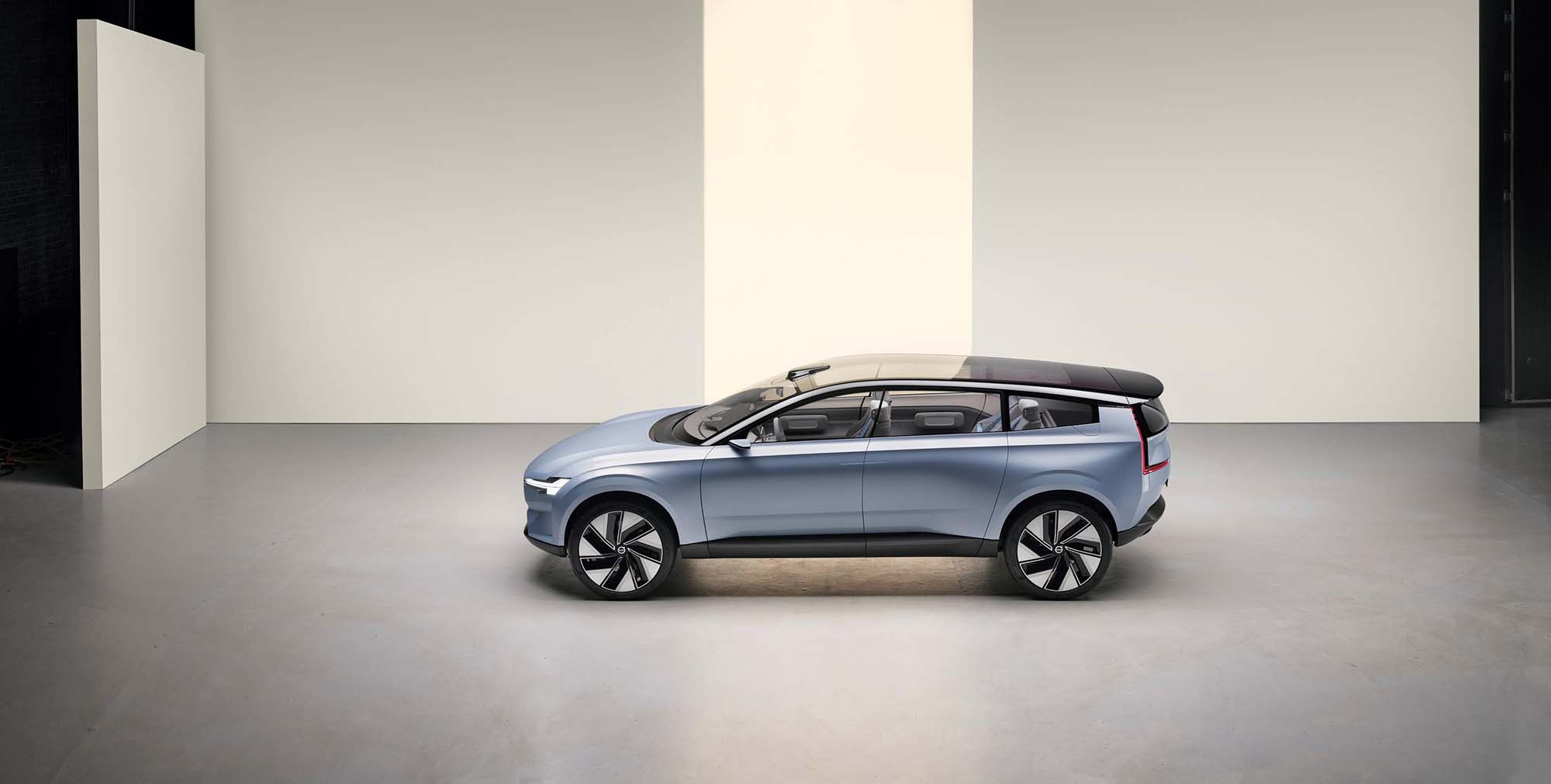 Volvo to invest £808m into producing next-generation electric vehicles ...
