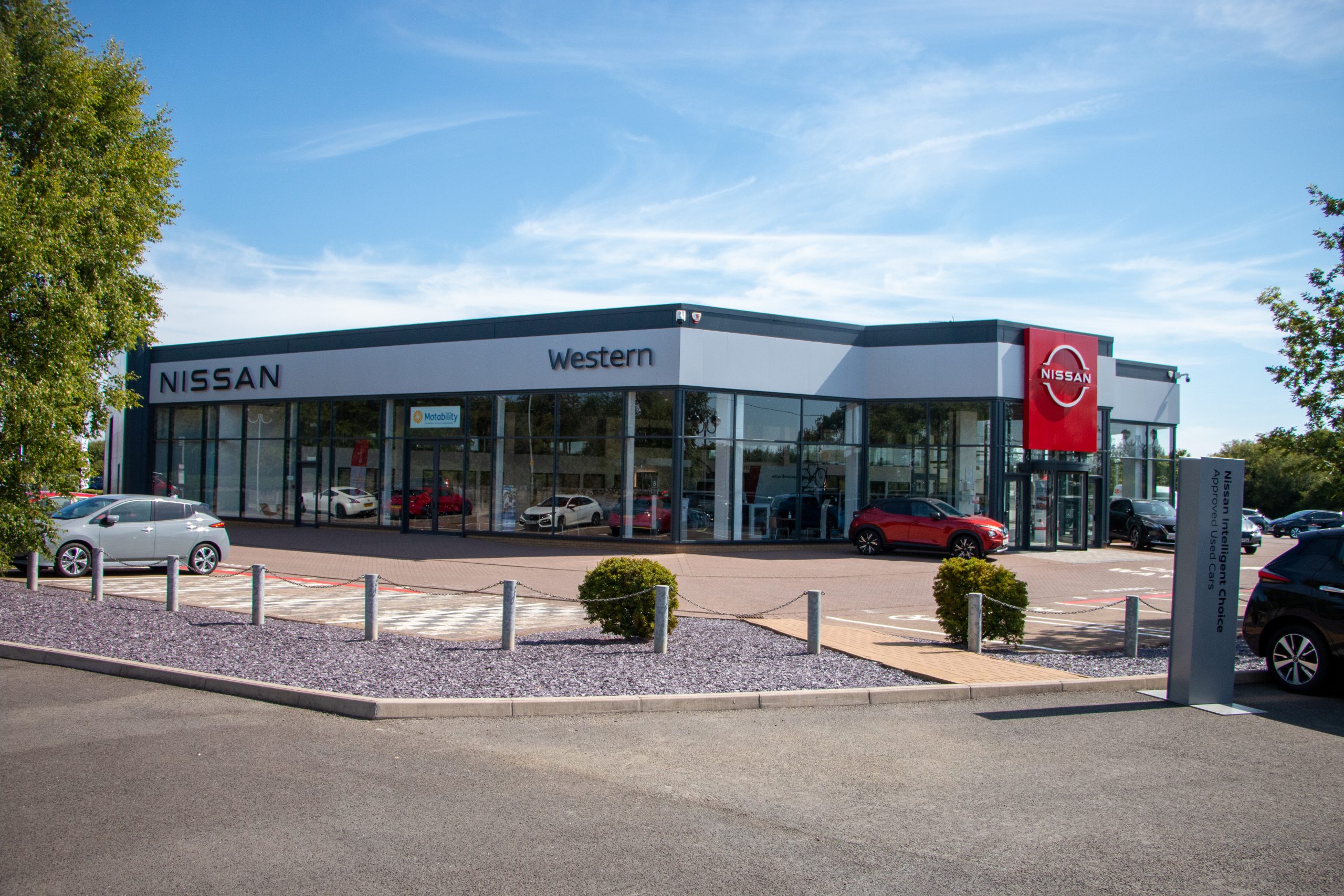 Western Nissan Straiton given new visual identity following £300,000 ...