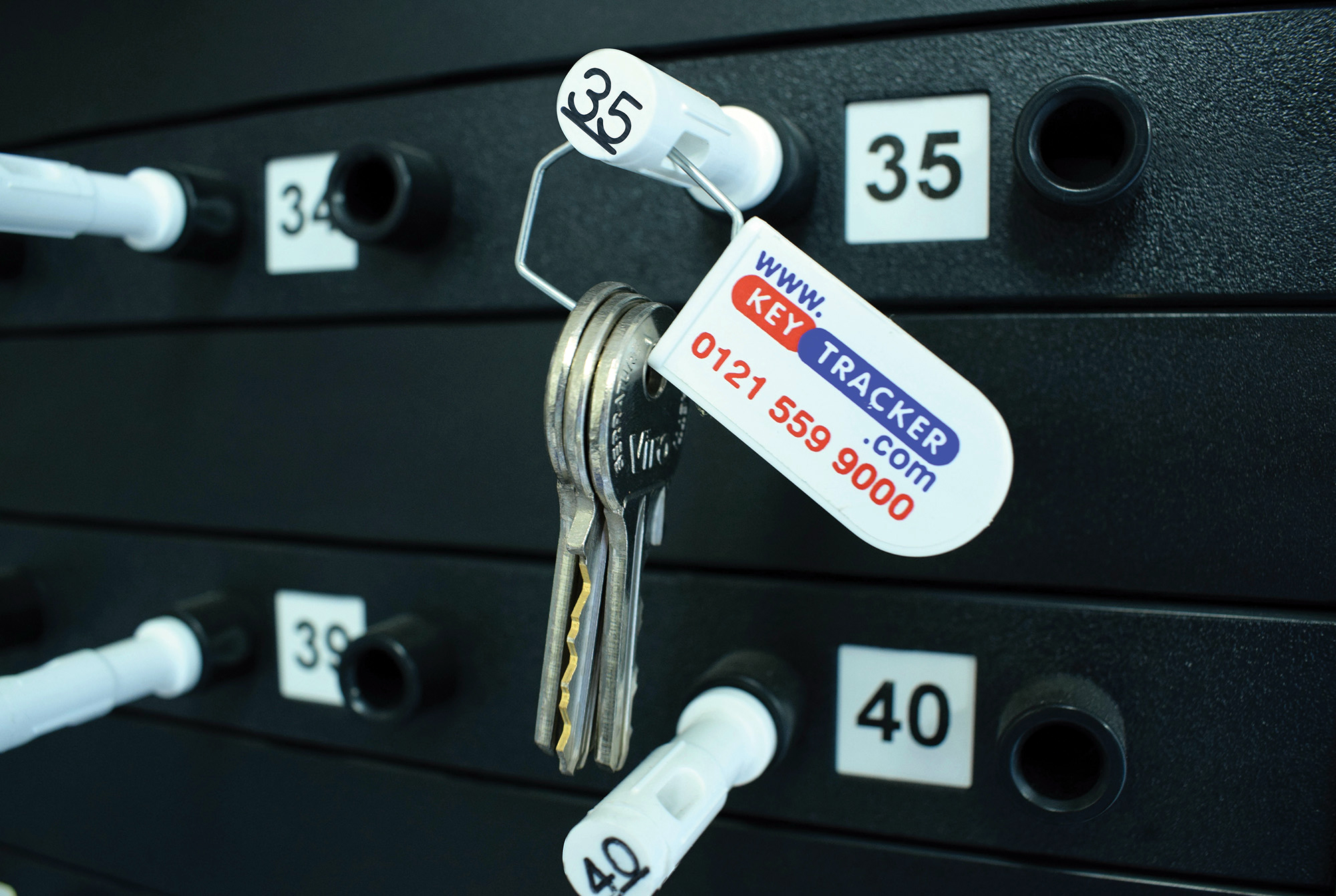 Keep track of your keys and equipment the easy way – Car Dealer Magazine
