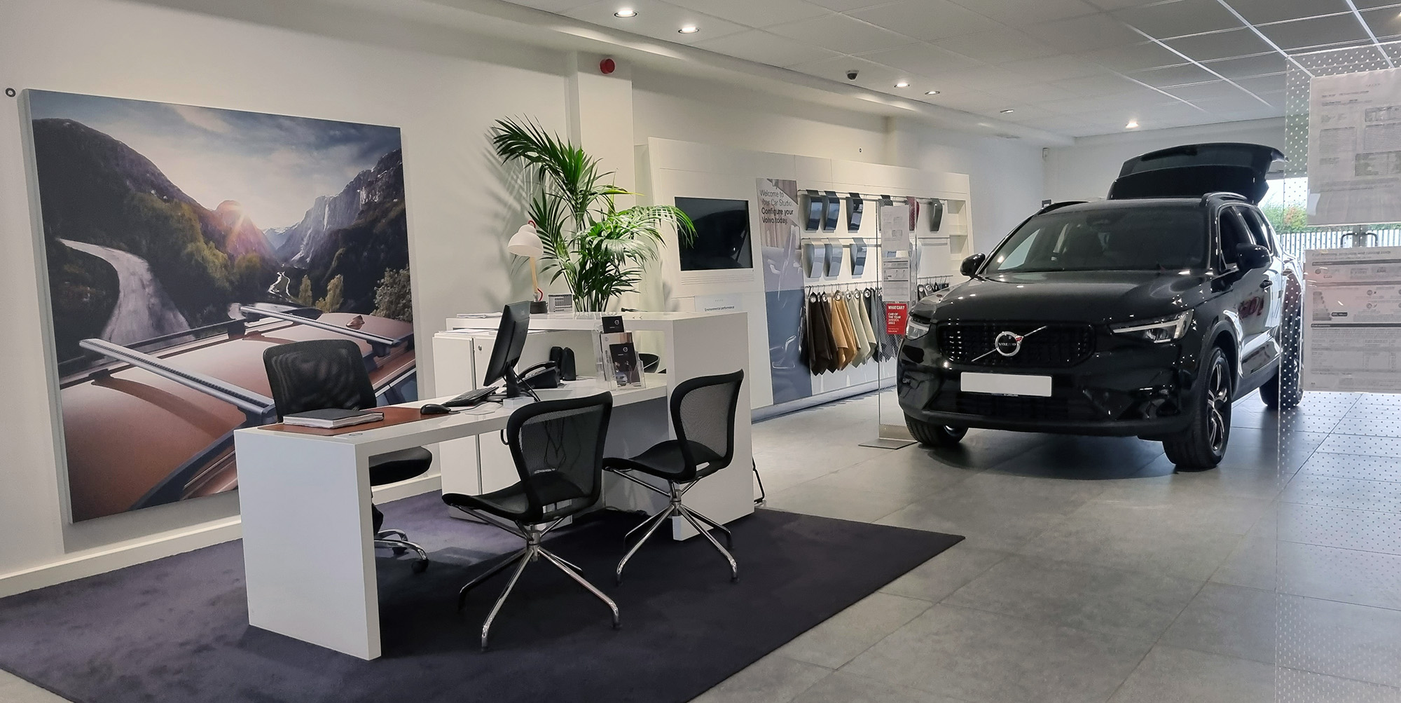 Family-run Lloyd Motor Group buys Volvo Cars business from P. V. Dobson ...