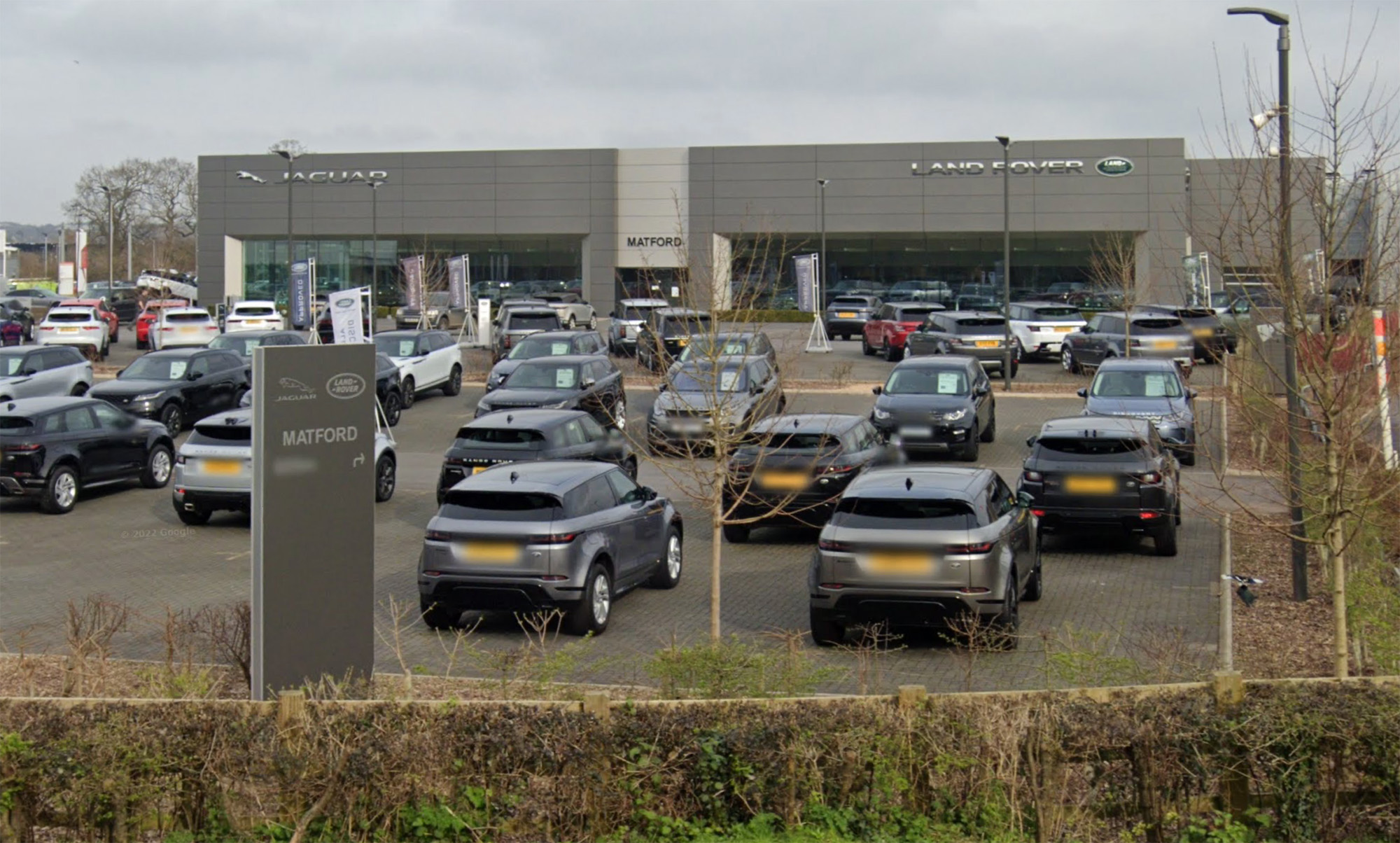 Car dealer group Vertu Motors reports record revenues for first half of ...