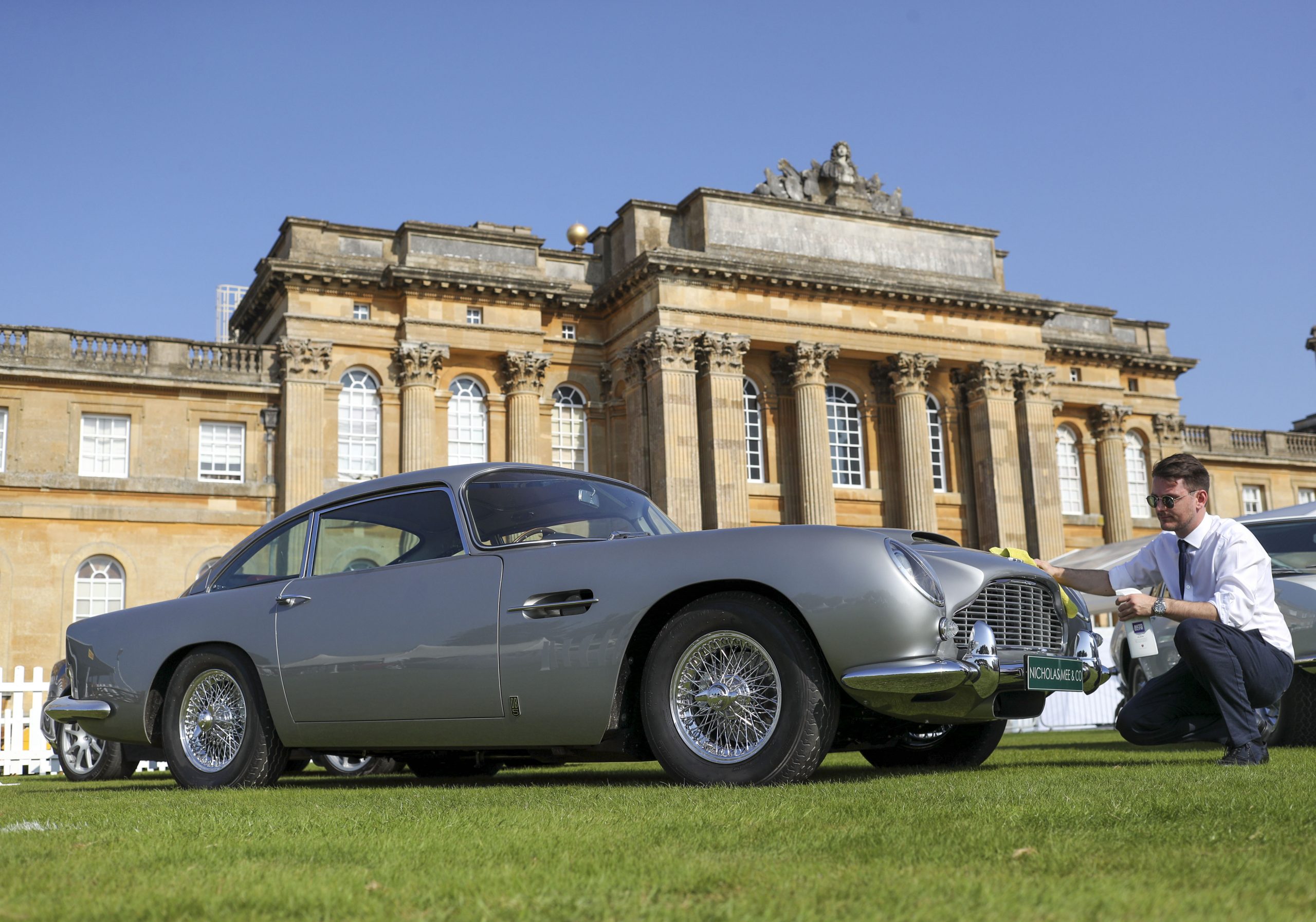 Classic car industry asked how to 'future-proof' iconic models as part ...