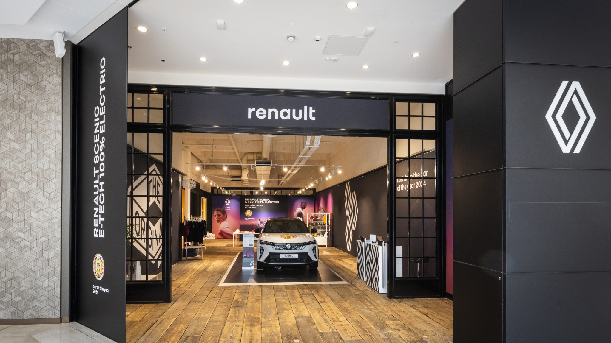 Renault opens pop-up test-drive store at Westfield London shopping ...