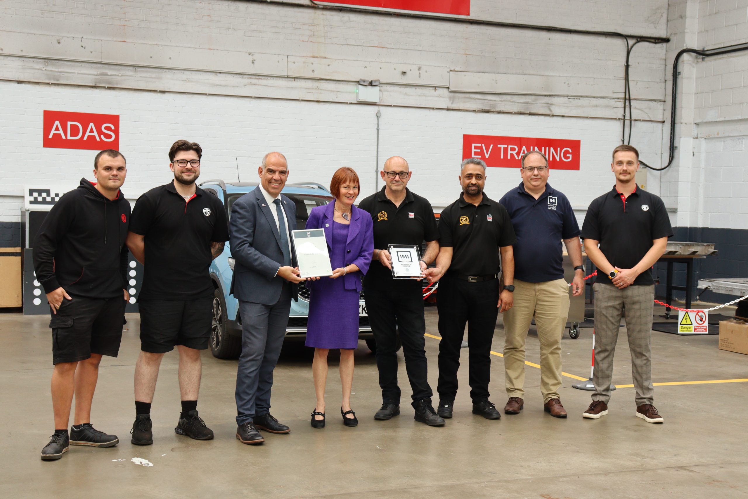 Dealer group Glyn Hopkins gets IMI Approved status at state-of-the-art new training centre – Car ...