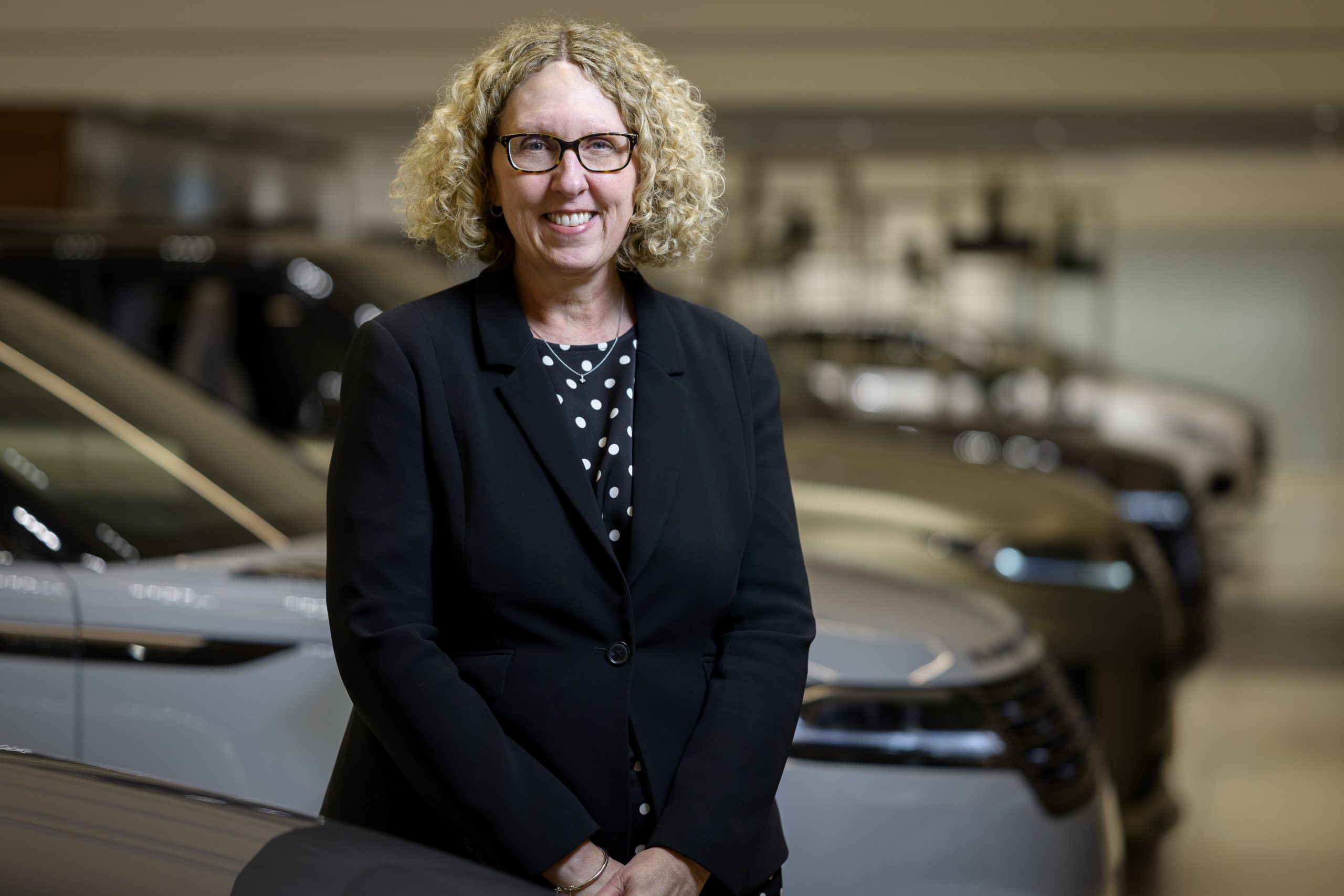 Ex-Mercedes and Stellantis chief Angela Shepherd joins JLR as sales ...