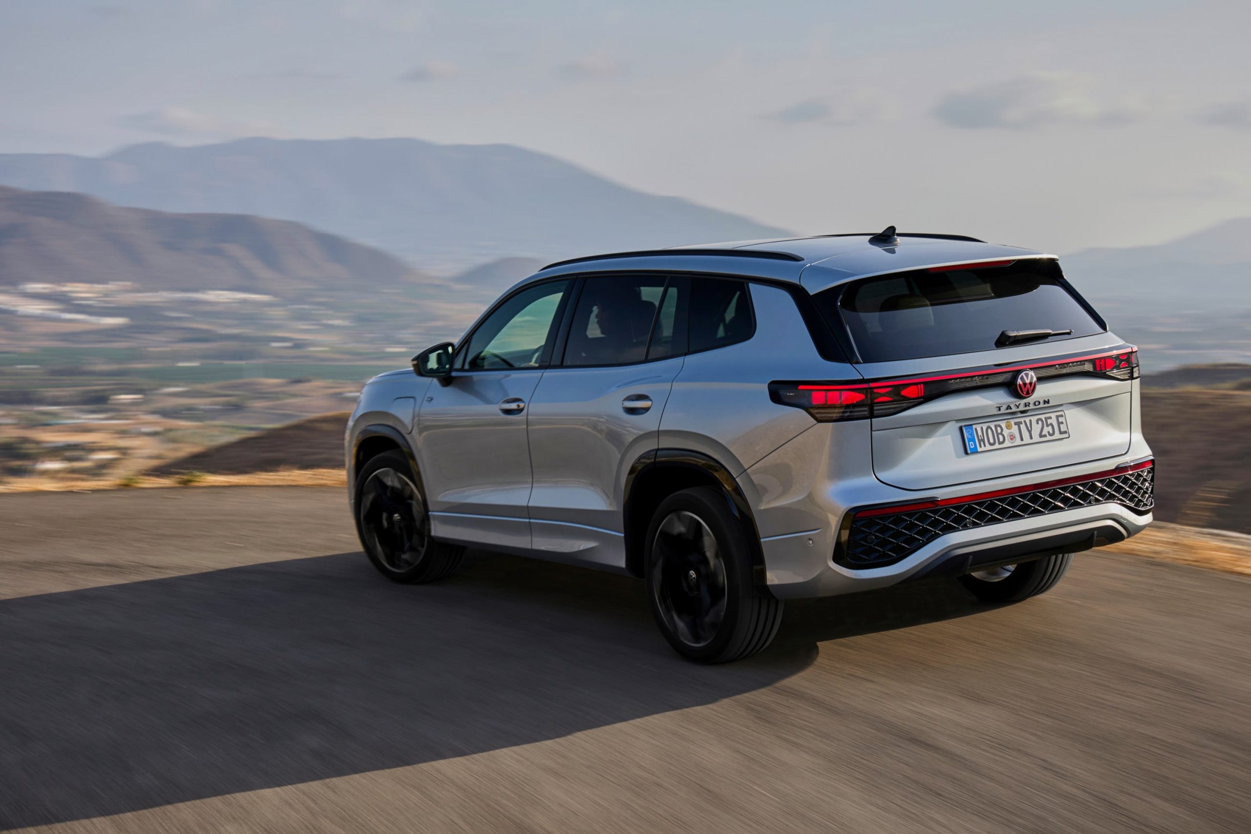 Volkswagen replaces Tiguan Allspace seven-seat SUV with new Tayron ...