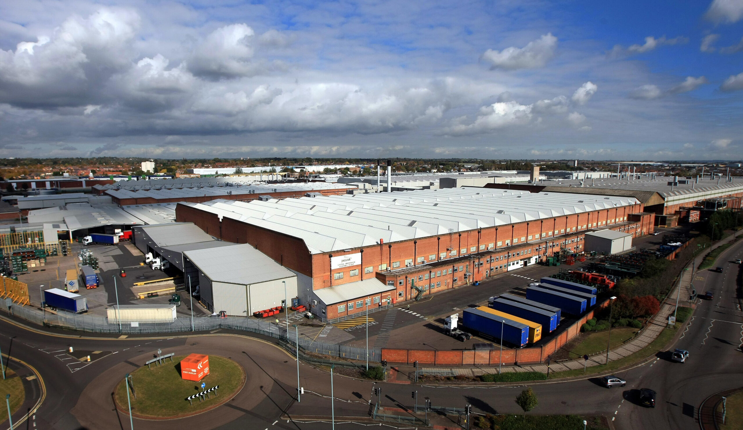 JLR car plant goes up in flames as black smoke is seen billowing from ...